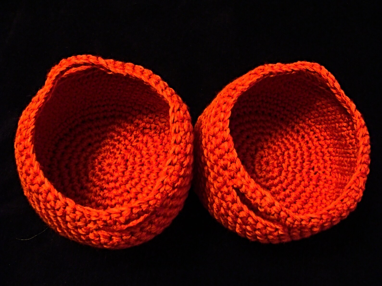 Two Matching Red Baskets / Gift Basket / Handmade / Storage / - Etsy