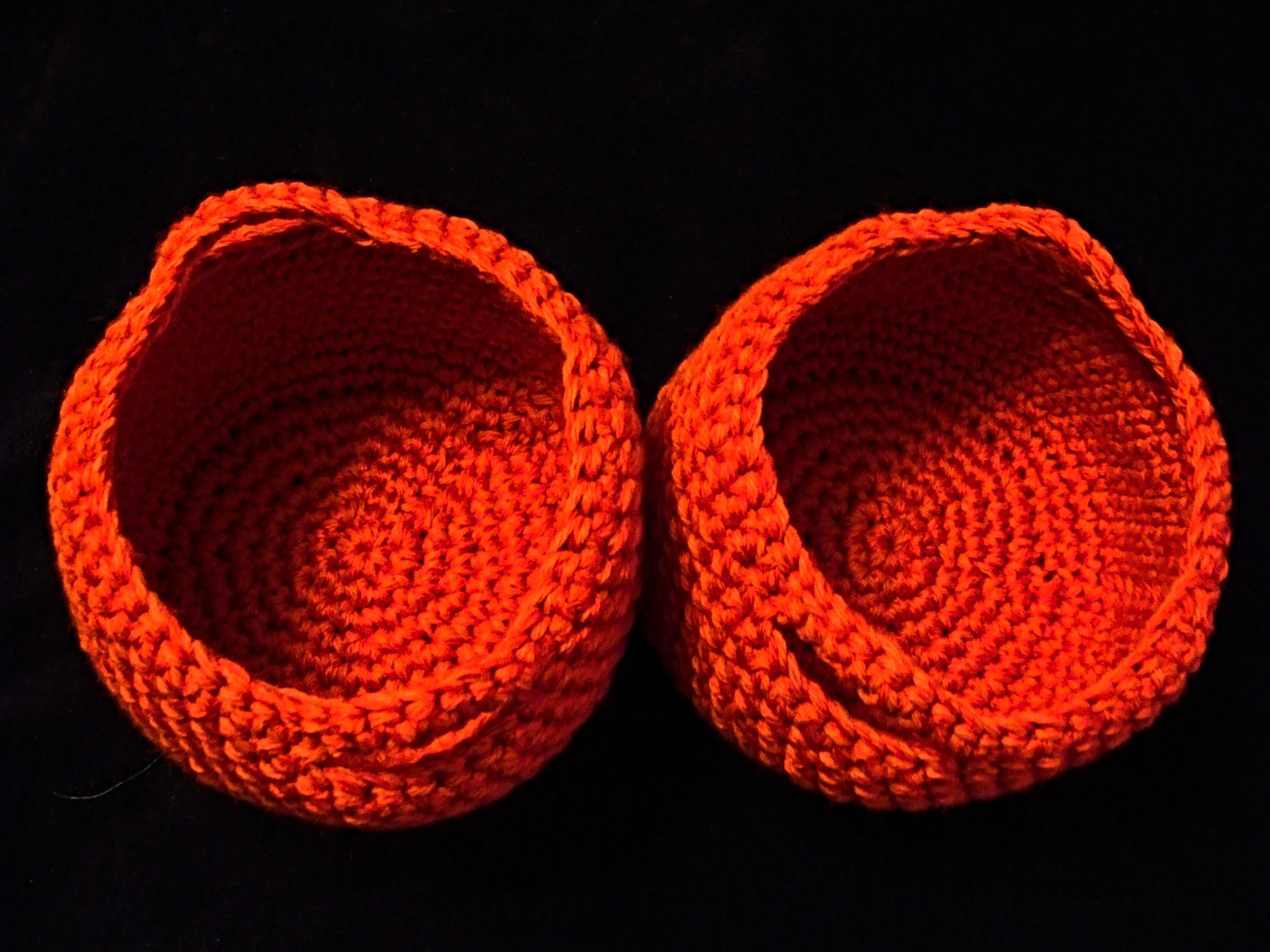 Two Matching Red Baskets / Gift Basket / Handmade / Storage / | Etsy