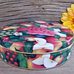 Vintage / Fruit Tin / Watermelon / Round / Small / 6 1/2" Diameter ...