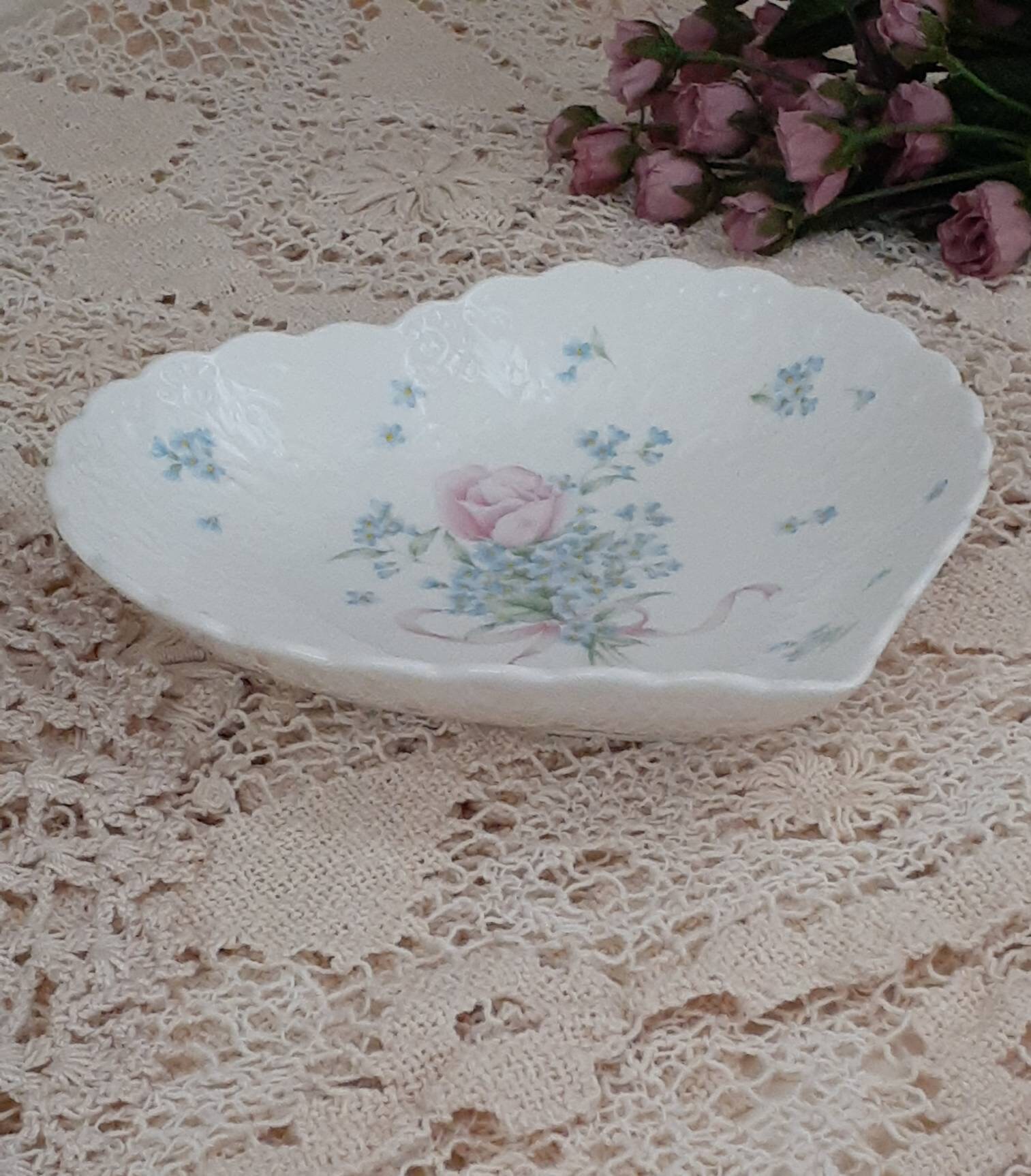 1990s / Mikasa / Heart / Trinket Dish / Always and Forever / Pink Rose ...