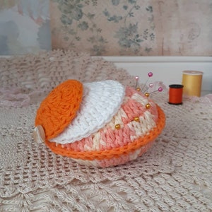 Pincushion / Round / Circles / Retro Style / Handmade Gift / Peachy ...