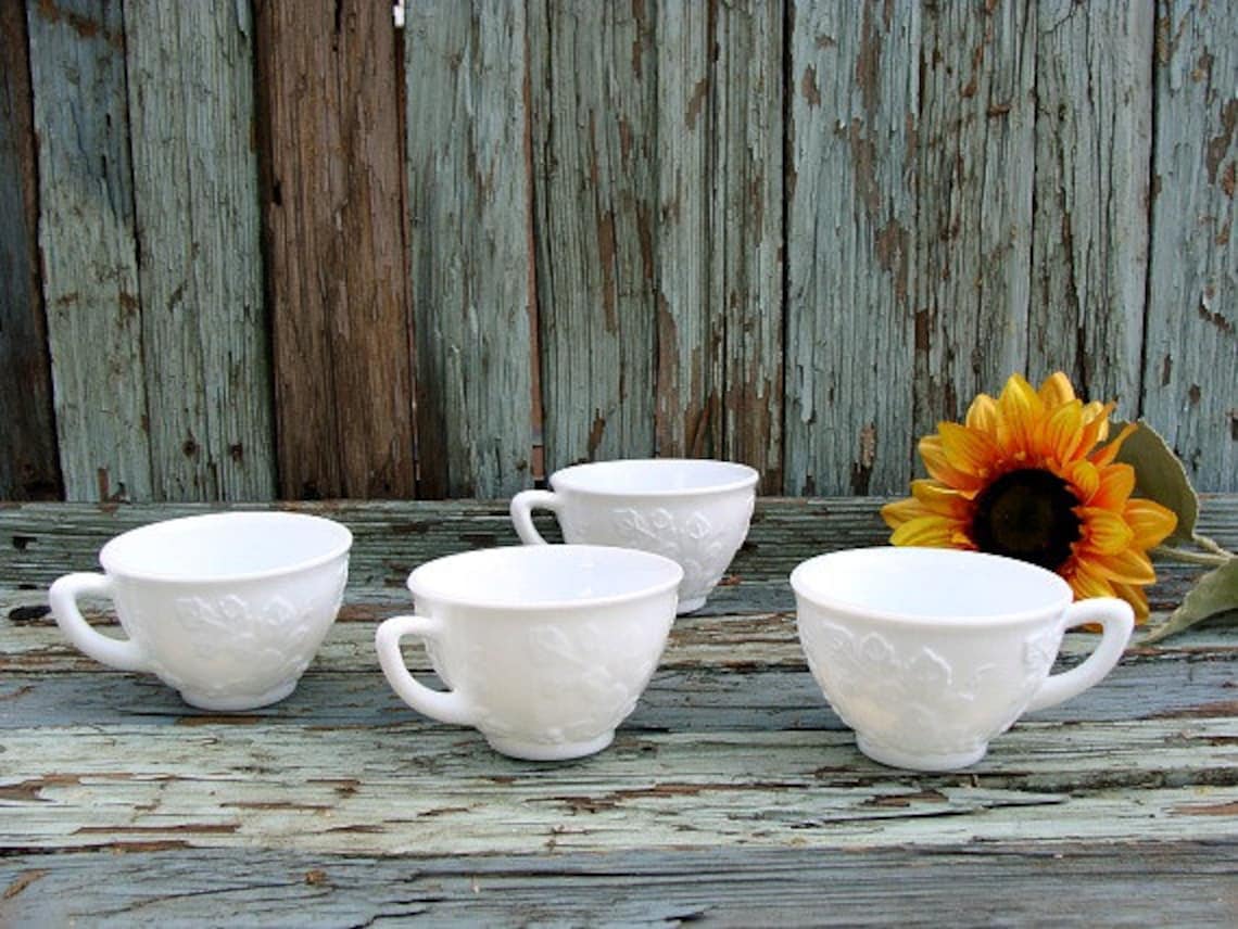 Set of 4 Vintage Milk Glass Cups | Etsy