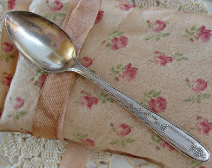 1920s / Five O'clock Spoon / 5 1/8" / Oneida / Community / Grosvenor ...