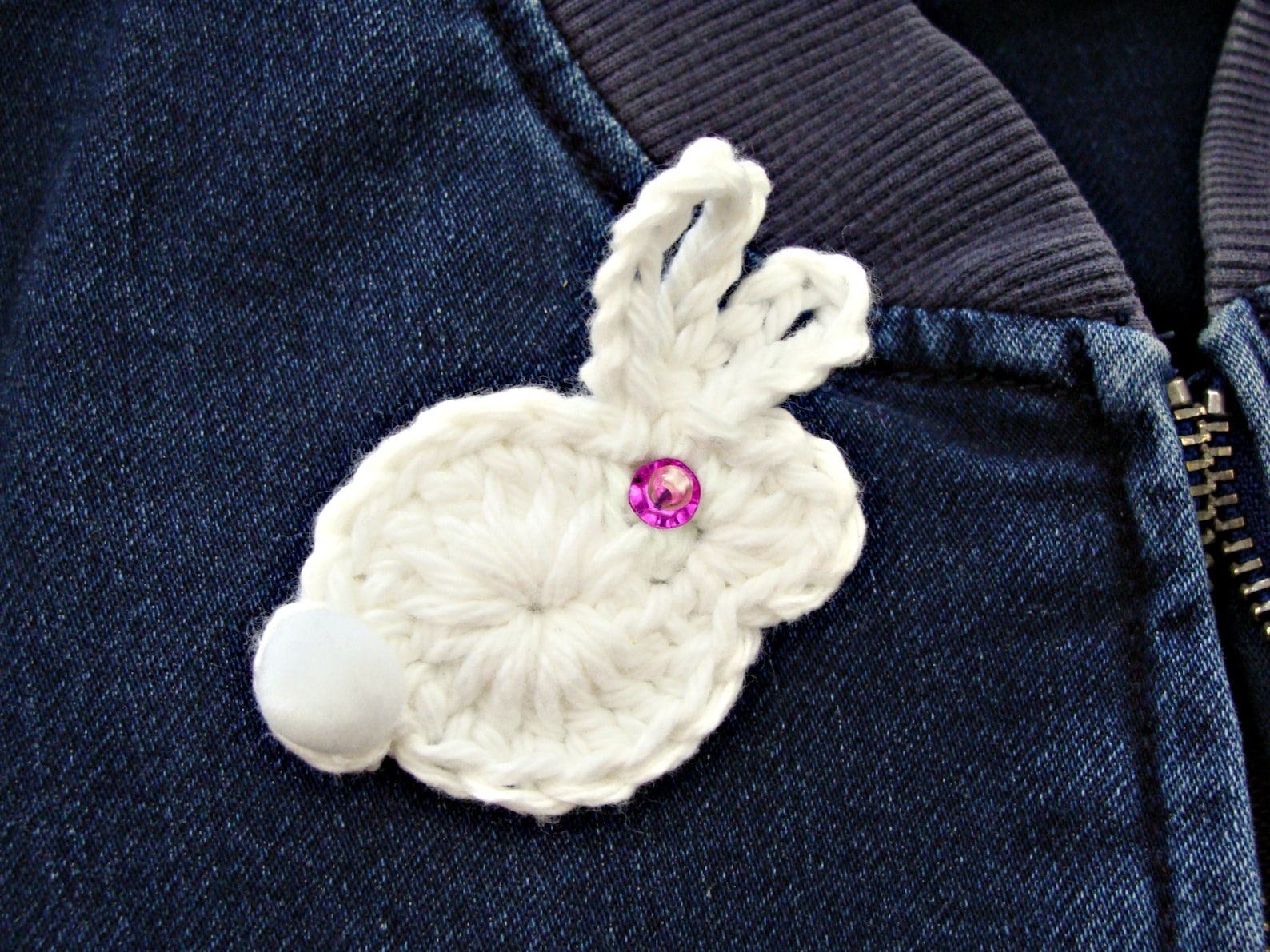 Easter / Rabbits / Pins Set of Five 5 / Bunny / Rabbit / Pin - Etsy