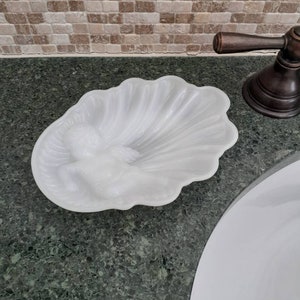 Avon / Heavenly Soap Dish / Cherub / Trinket Tray / White - Etsy