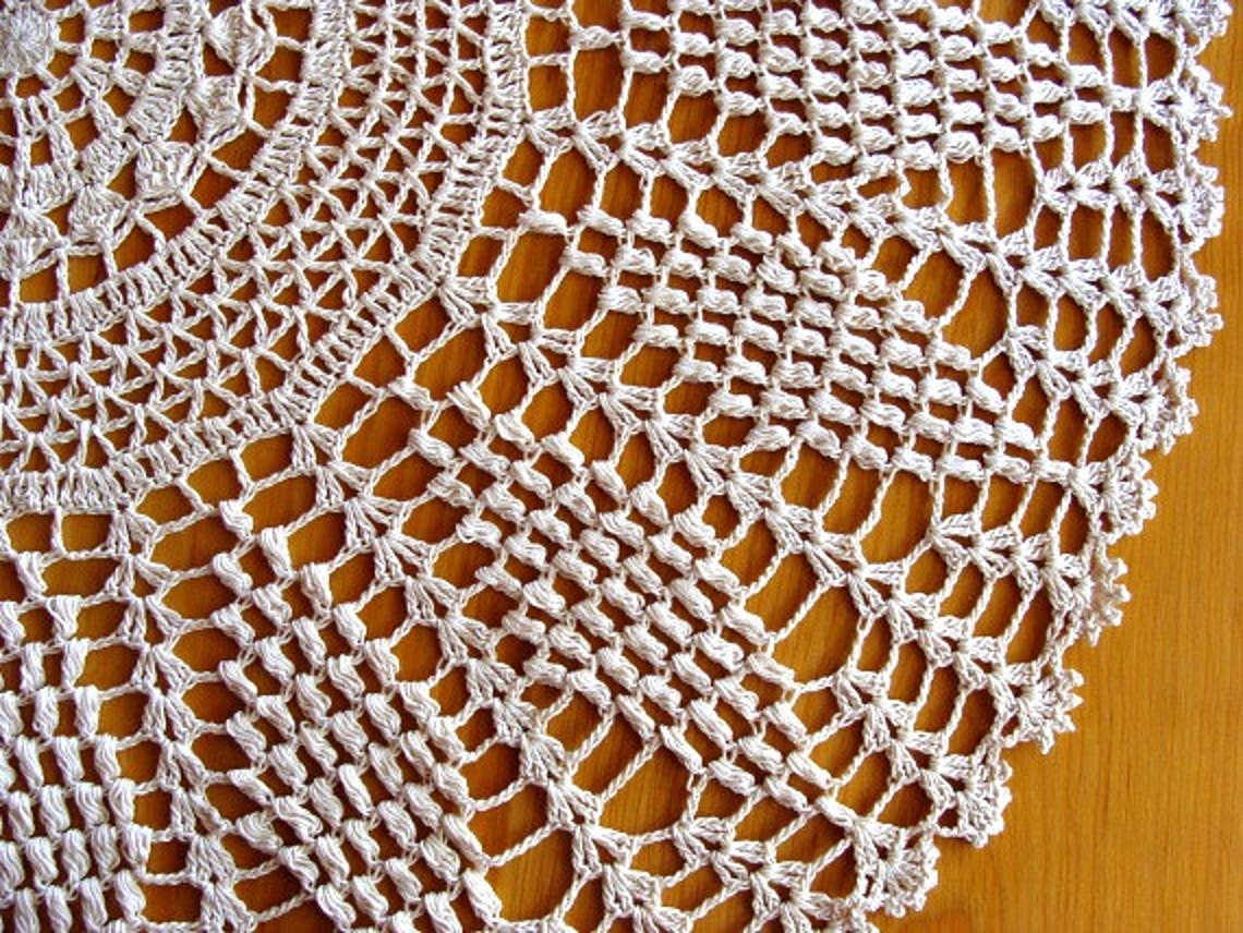 24 Doily Table Centerpiece diamonds Doily Large - Etsy