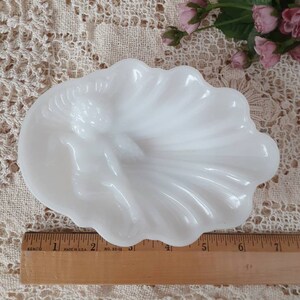 Avon / Heavenly Soap Dish / Cherub / Trinket Tray / White - Etsy