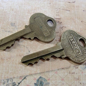 2 Genuine Vintage Sargent Keys - Etsy