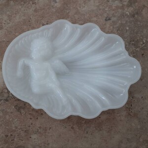 Avon / Heavenly Soap Dish / Cherub / Trinket Tray / White - Etsy