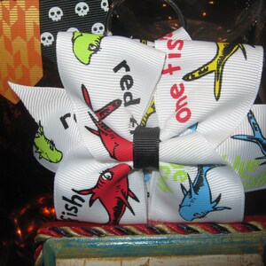 Dr. Seuss One Fish Two Fish Inspired Bow Holder - Etsy