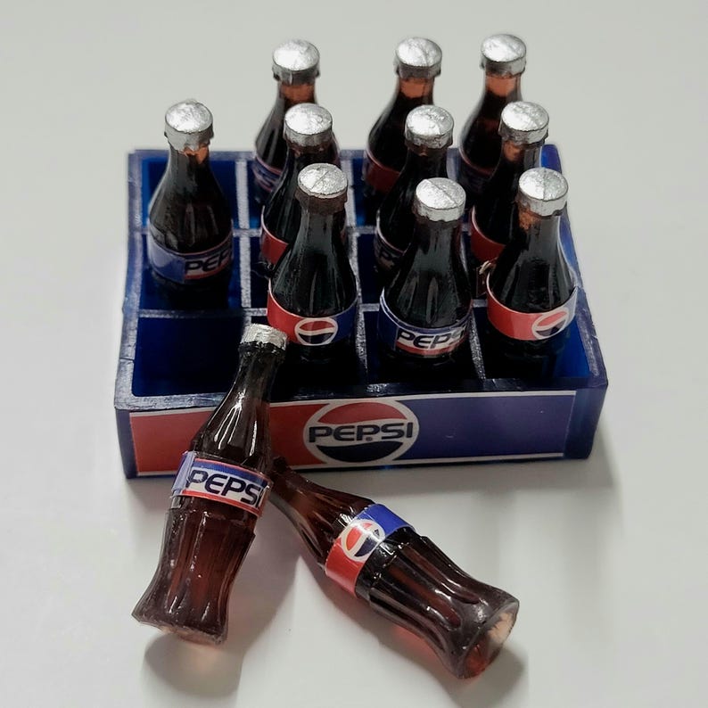 Dollhouse Miniature Mini Pepsi Bottles (1 Set 12 Bottles), Pepsi Can （1 ...