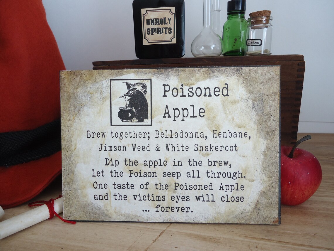 Poisoned Apple Spell Snow White Apple Display Prop Decor - Etsy