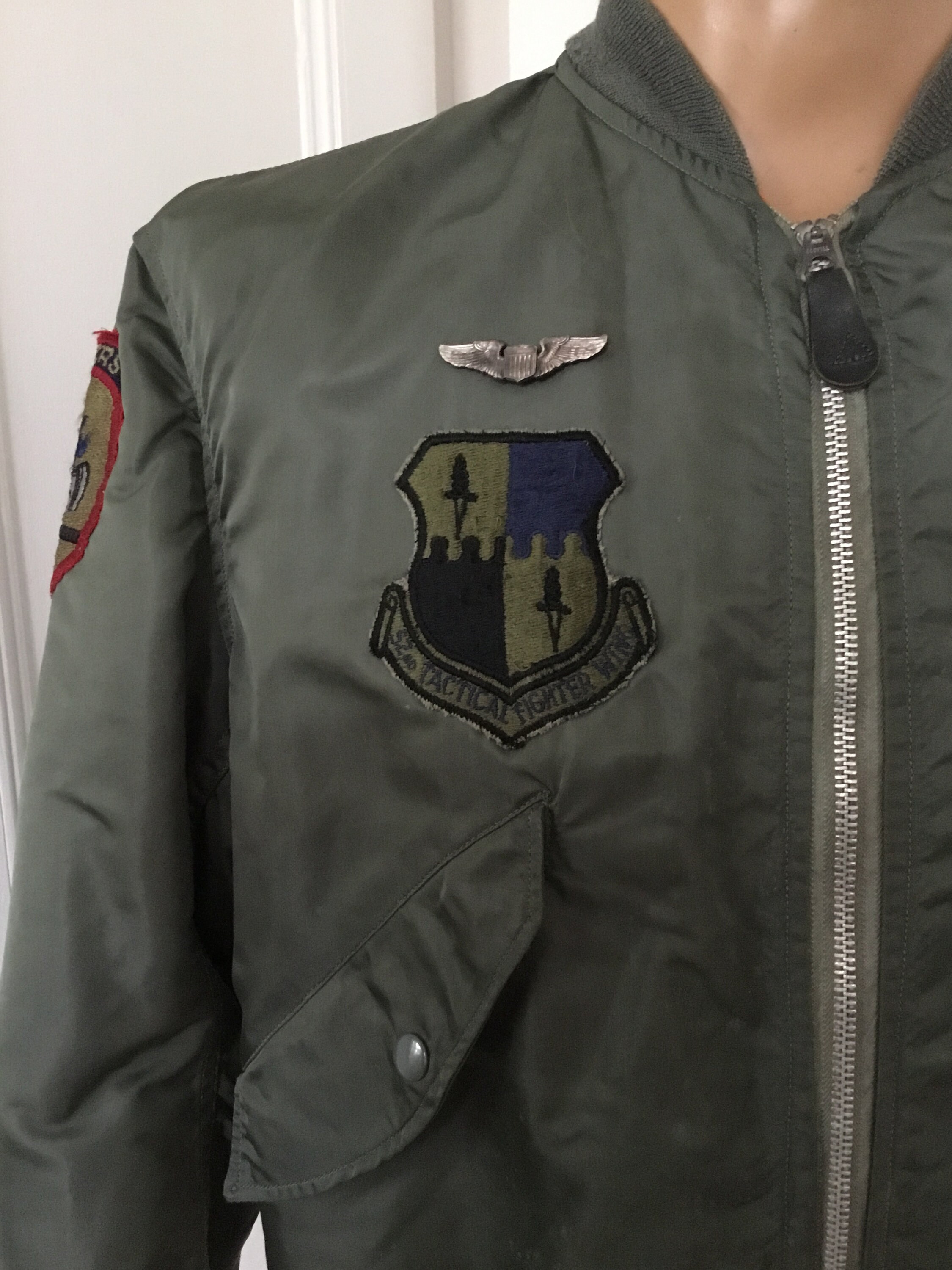 Original USN Flight Bomber L-2B Jacket in Parachute Nylon With Original ...