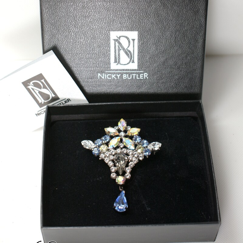Butler Brooch - Etsy