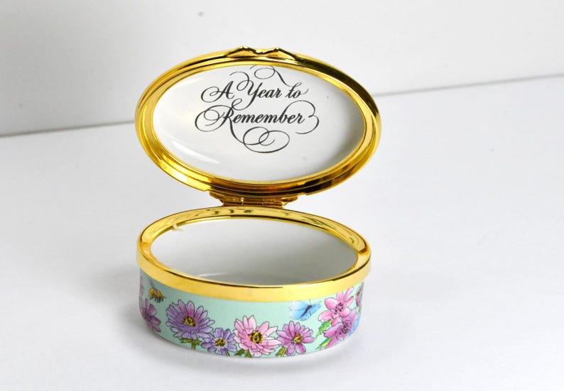 Halcyon Days English Enamel Trinket Box Ring / Pill Box to Remember ...