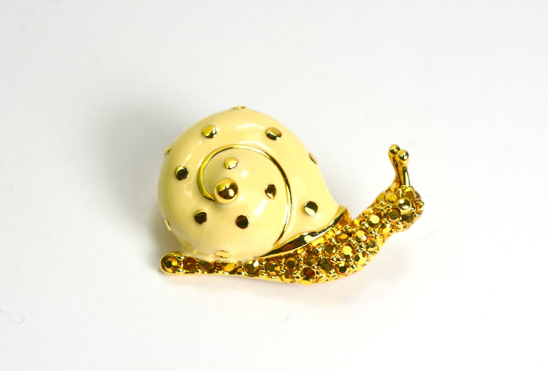 Vintage St John Brooch Pin Signed Figural Snail Enamel & Rhinestones - Etsy