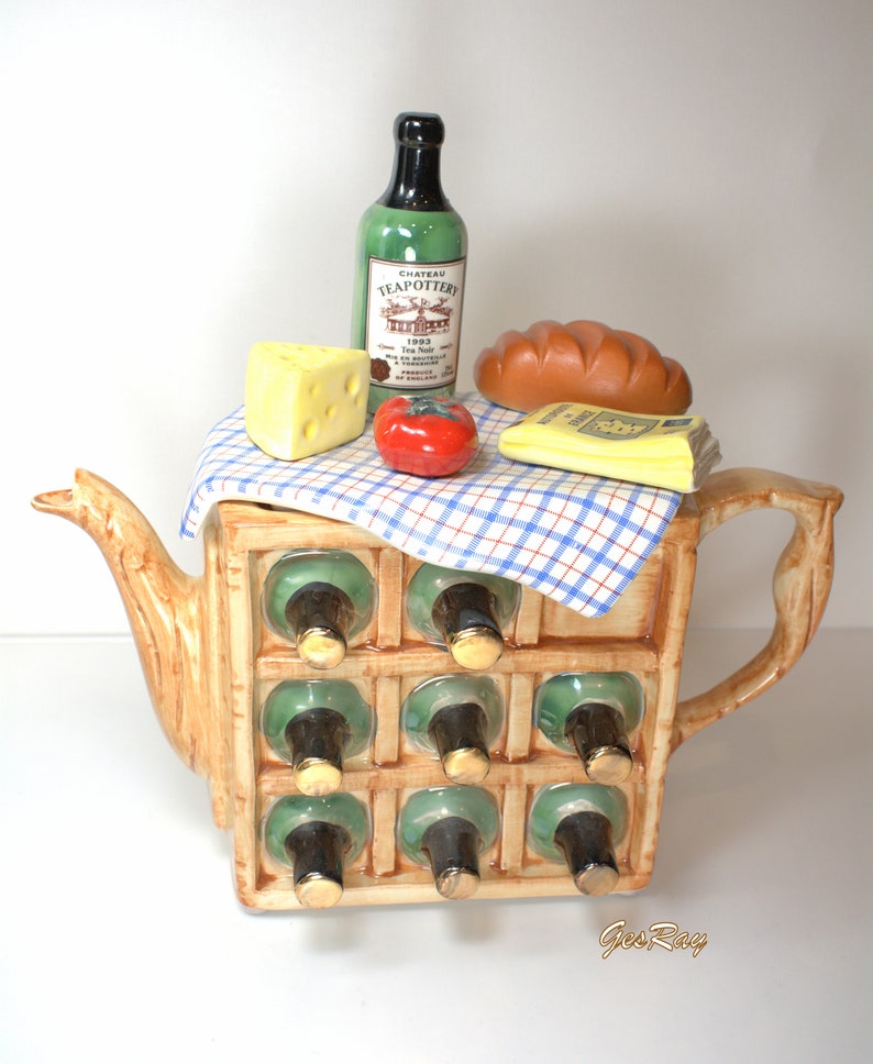 TEAPOTTERY SWINESIDE Design English Teapot Wine Rack Tea Pot, England ...