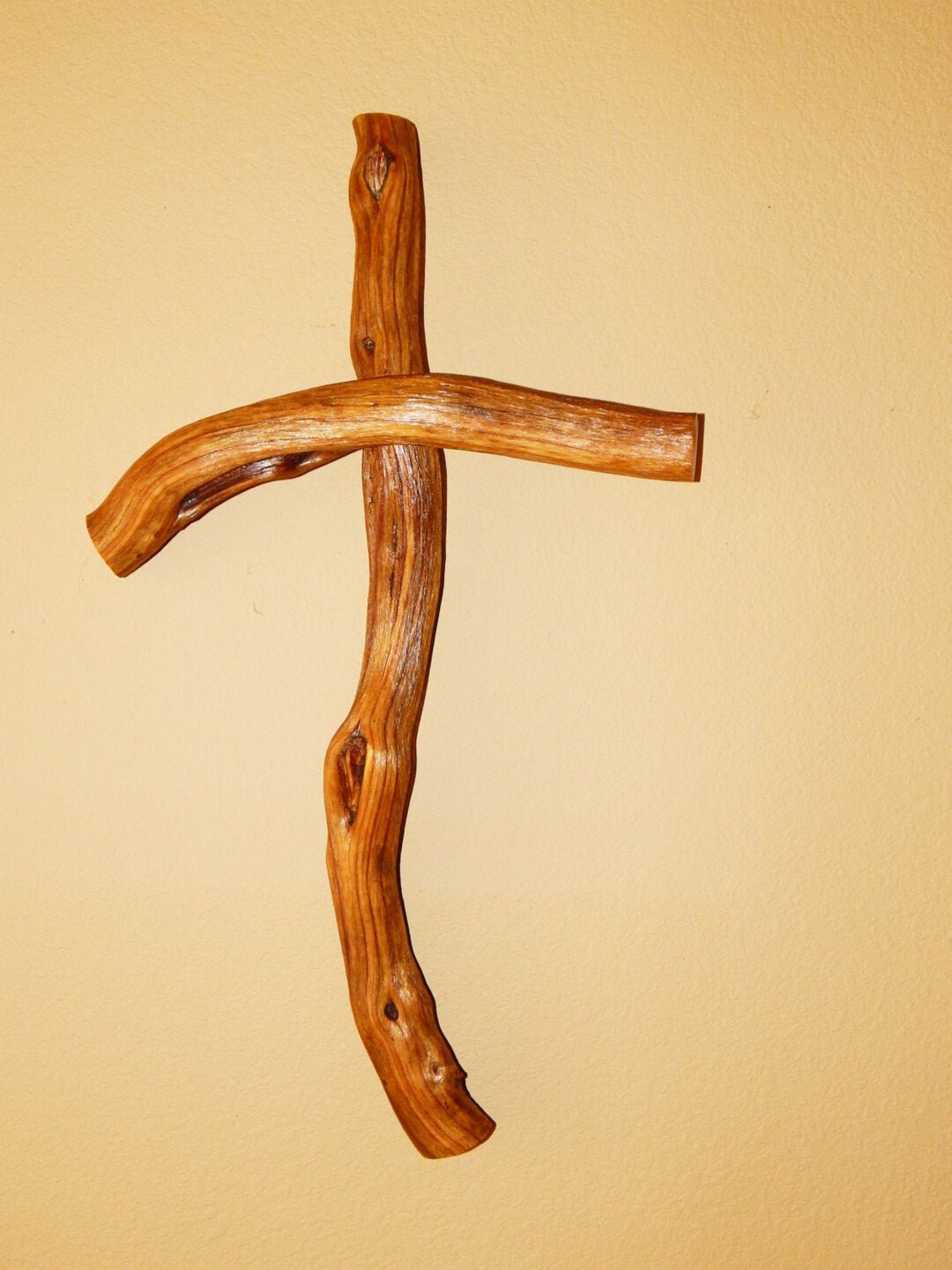 23" X 13" Wire Brushed Cedar Wood Cross - Etsy