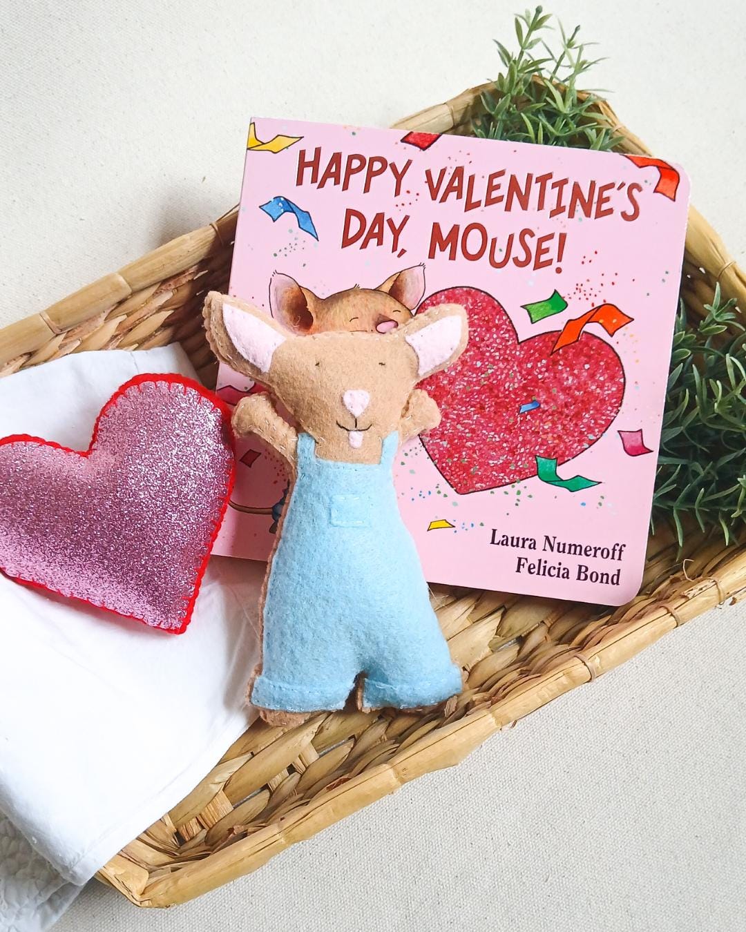 Valentine Toddler Book Set, Storybook Toys, Happy Valentines Day Mouse ...