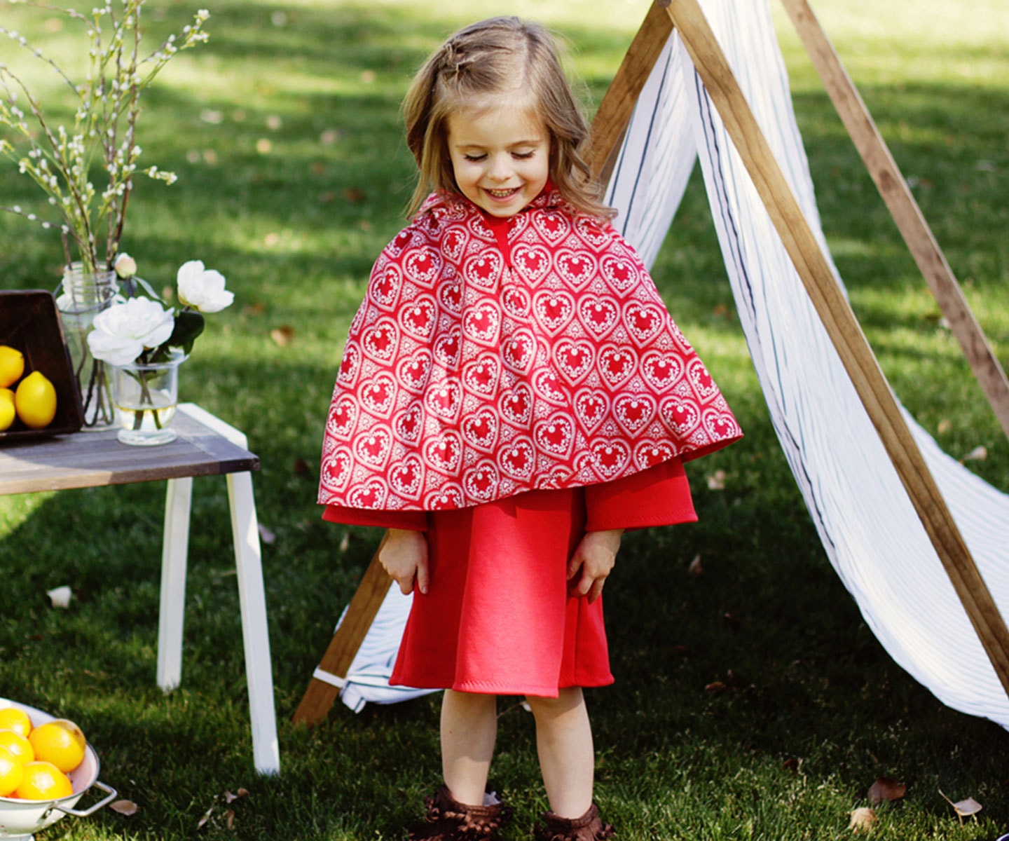 Girls Sewing Pattern Pdf Hooded Cape Pattern Costume Cape - Etsy Canada