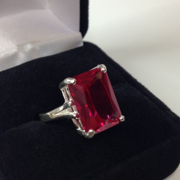 Emerald Cut Ruby Ring - Etsy