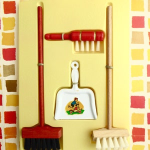 GERMAN DOLLHOUSE BROOM Set Two Brooms One Dustpan With - Etsy UK