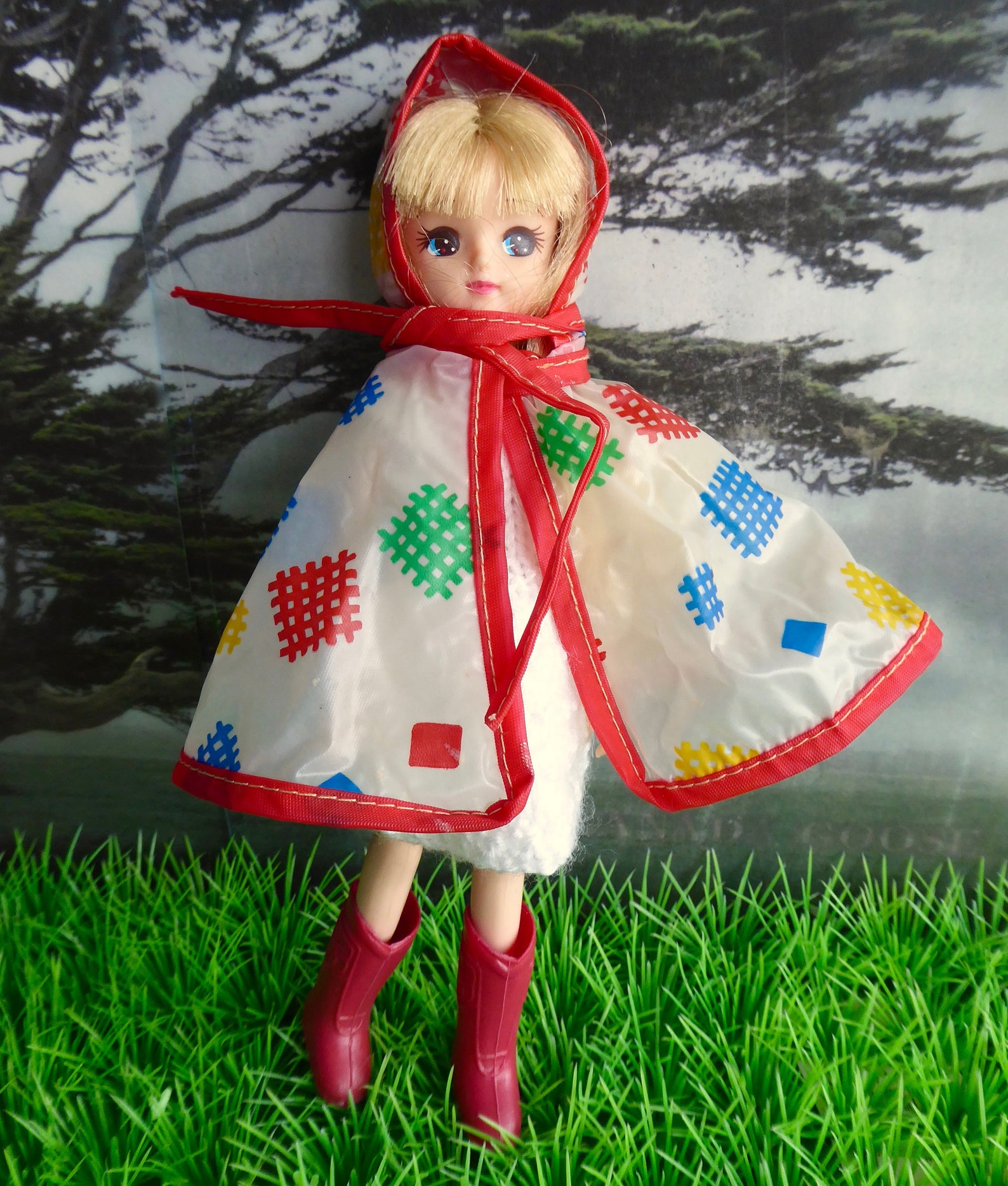 Vintage PLASTIC RAIN CAPE for 79/16-20cm Dolls | Etsy UK