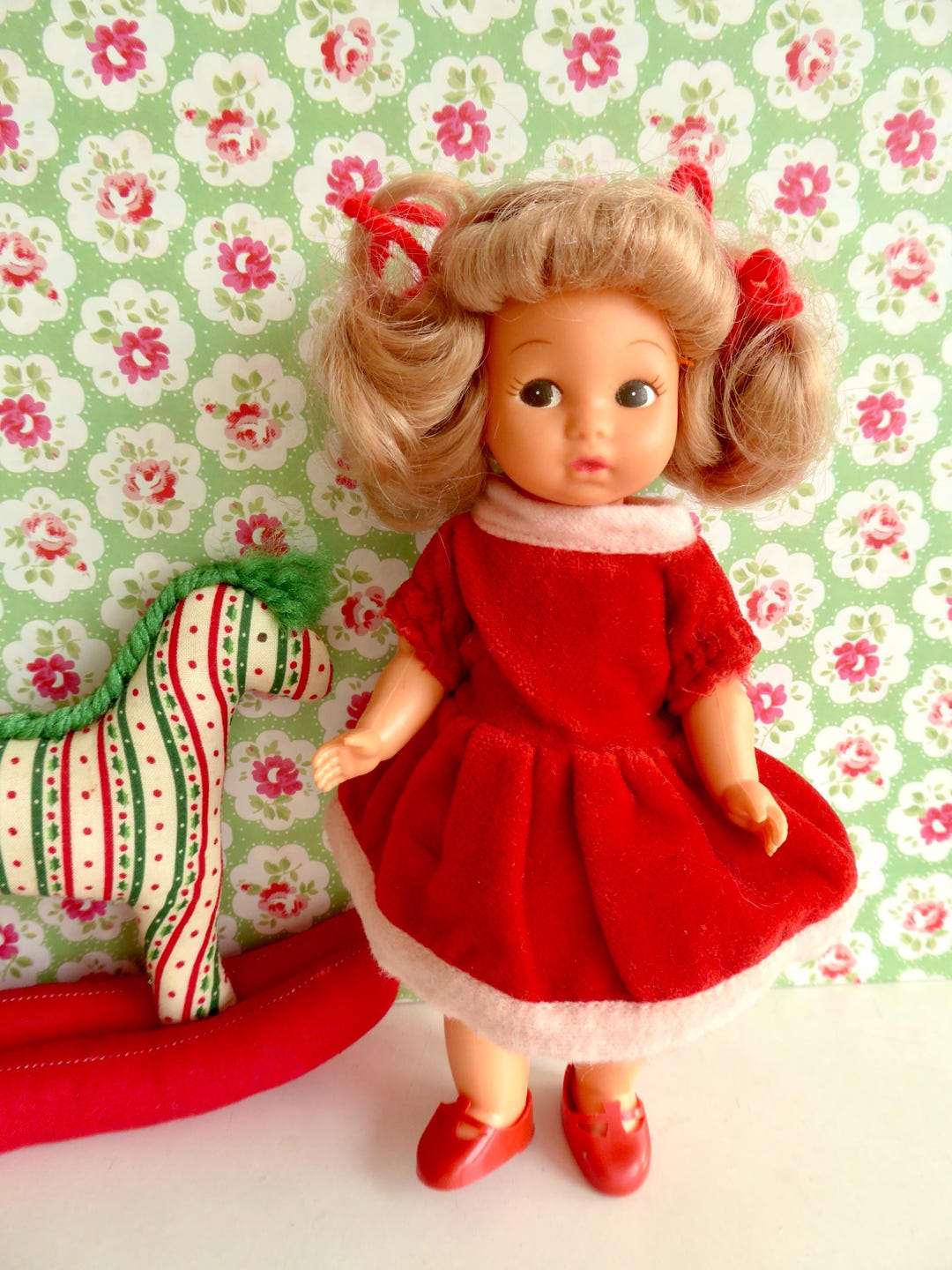 Vintage, Tagged AMANDA JANE CHRISTMAS Dress in Red Velvet, for 6-8in/14 ...