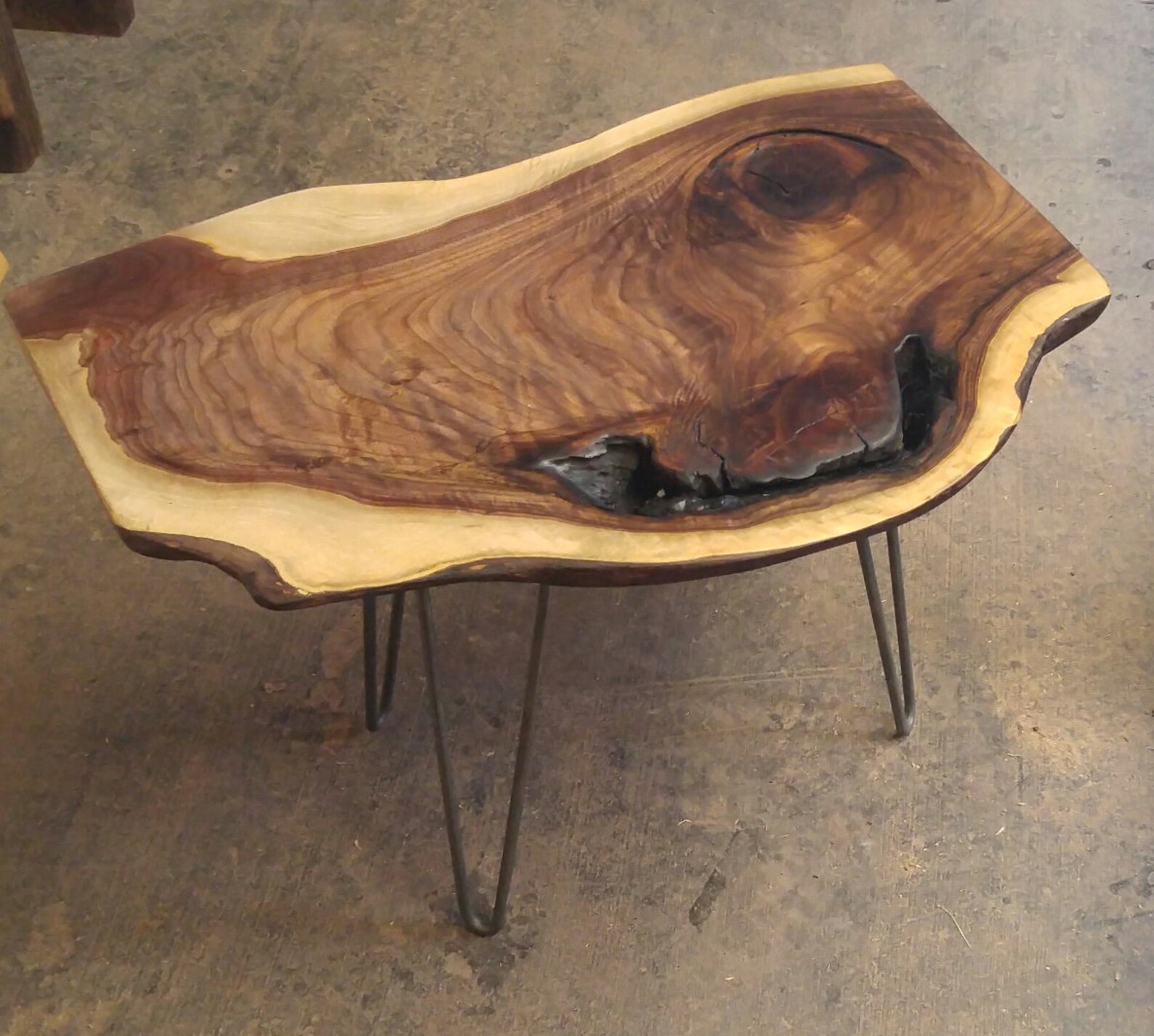Live Edge End Tables/side Tables - Artistic - Etsy