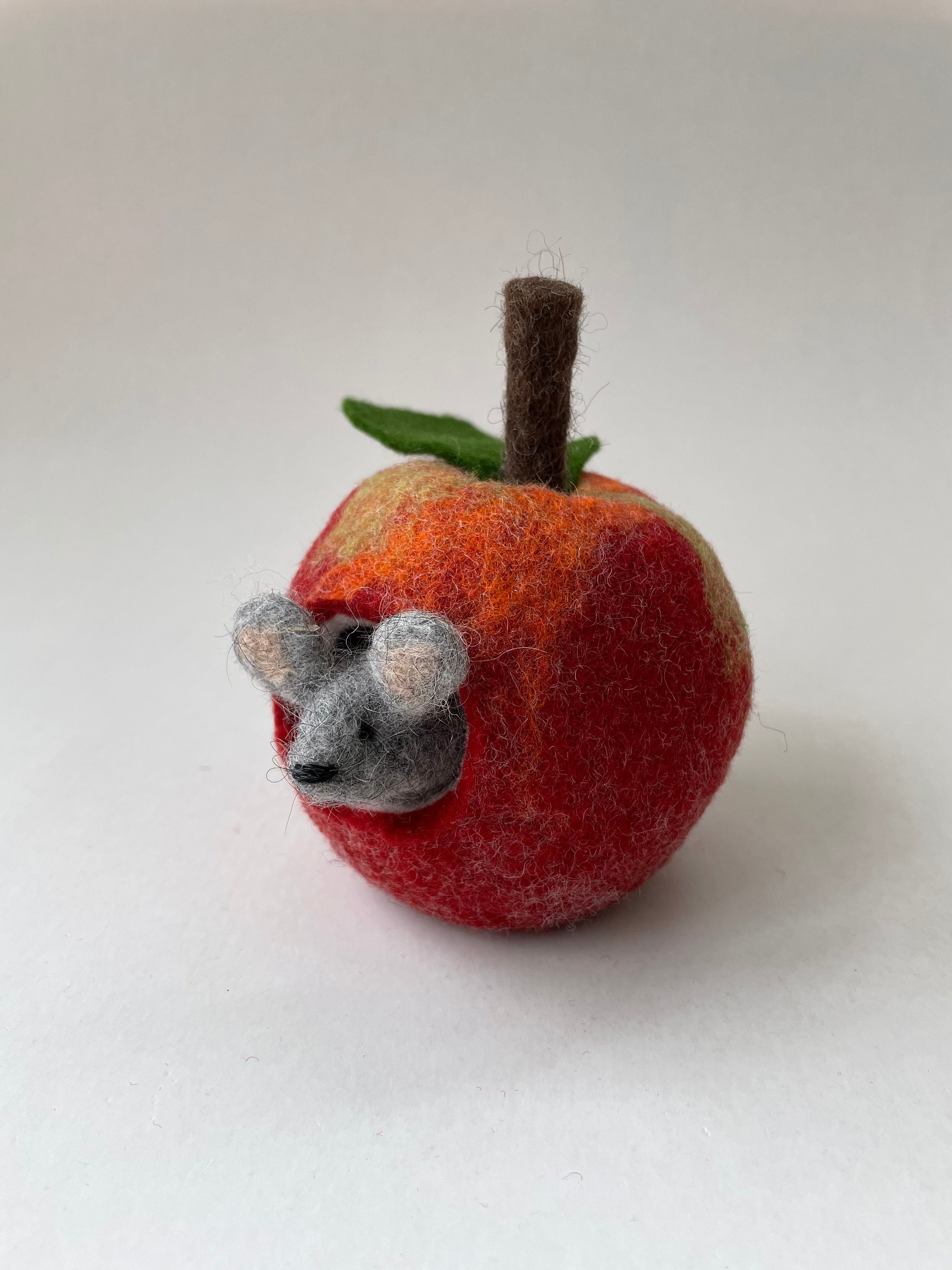 Apple-houseapple-mouse Nature Tablemouse - Etsy