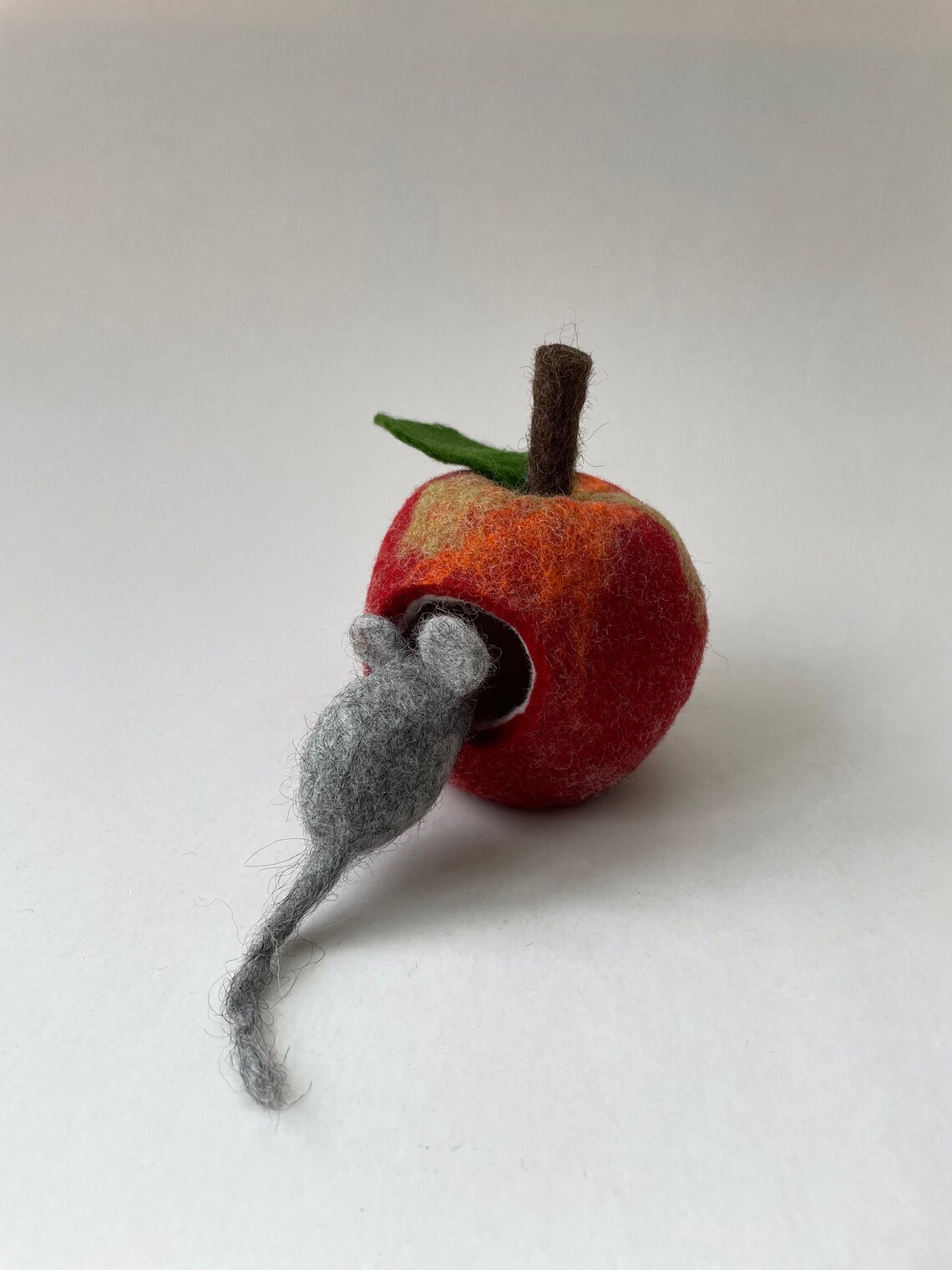 Apple-houseapple-mouse Nature Tablemouse - Etsy