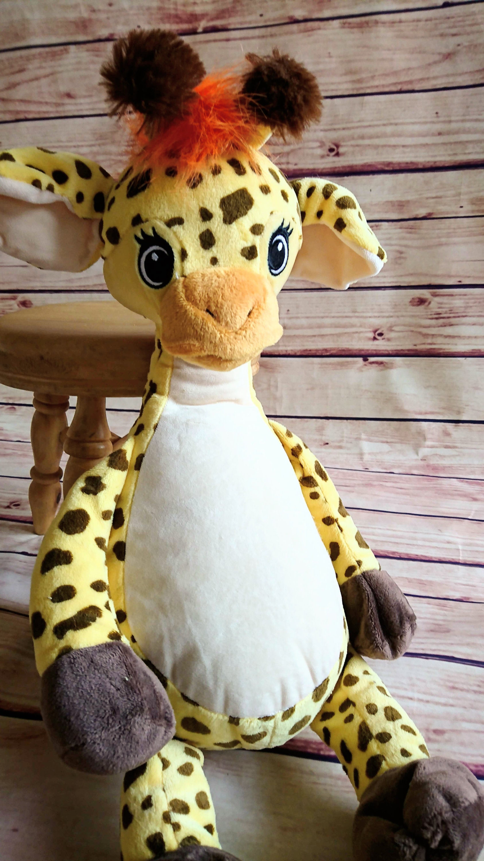 Tumbleberry the giraffe - personalised embroidered official Cubbies teddy