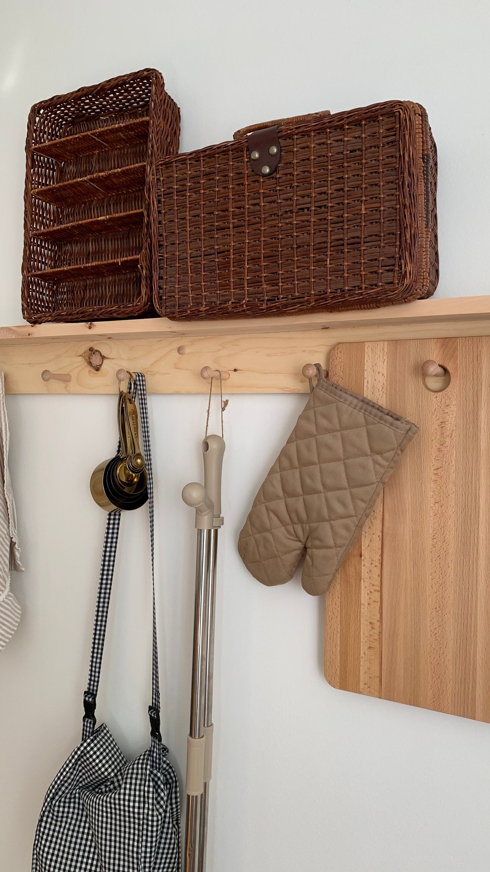 Handmade Pine Shaker Peg Rail With Shelf / 48 Inches - Etsy