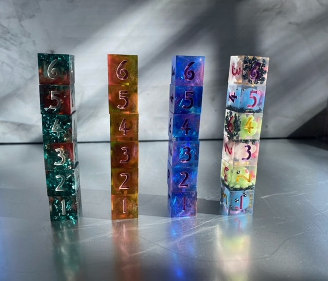 Custom 6 D6 Dice Set - Etsy