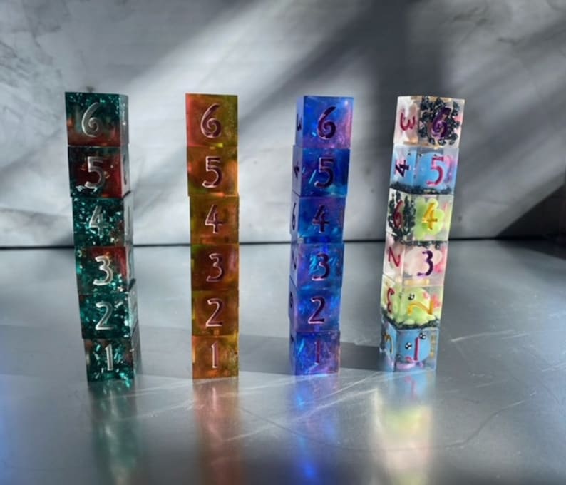 Custom 6 D6 Dice Set - Etsy