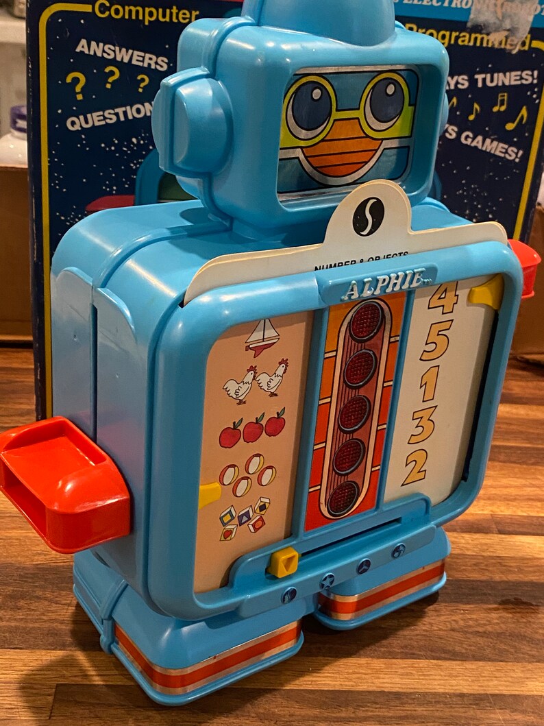 Vintage, Playskool alphie 1978 Electronic Robot for Early Learning ...