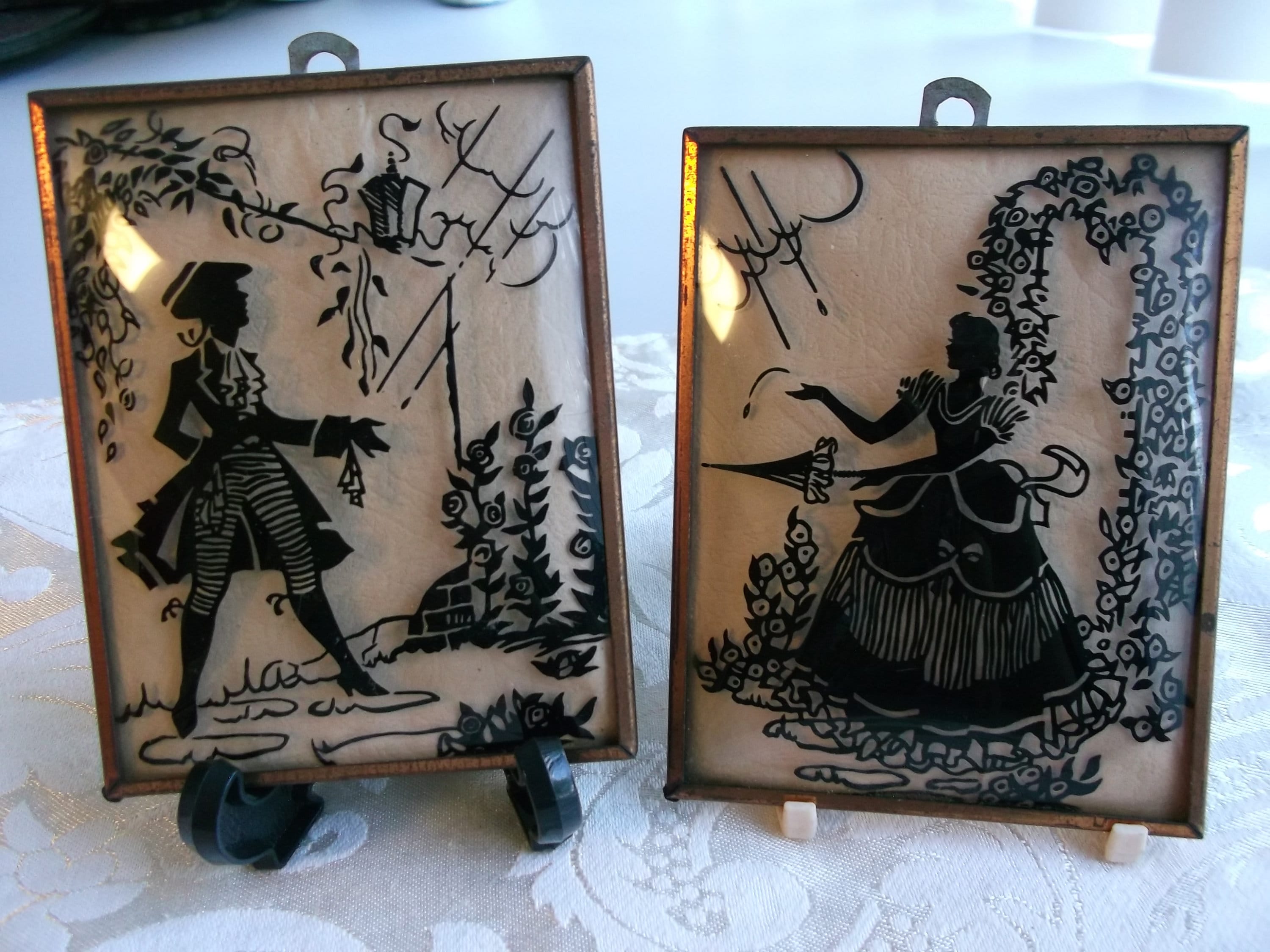 Pair of Reverse Painted Silhouette Pictures - Etsy