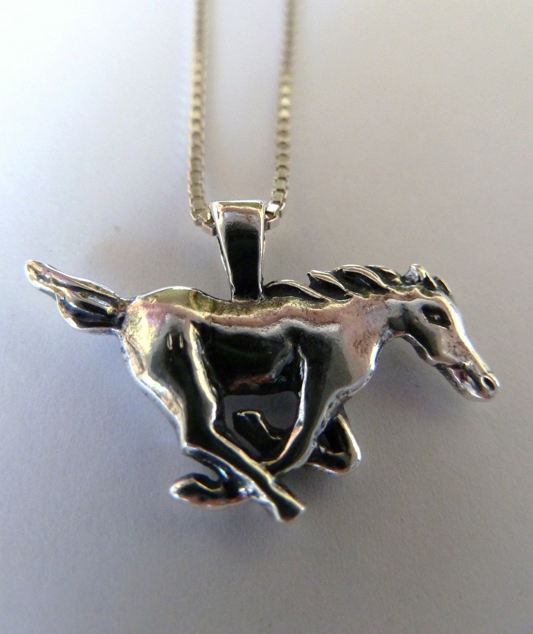 Sterling Silver Mustang Necklace - Etsy