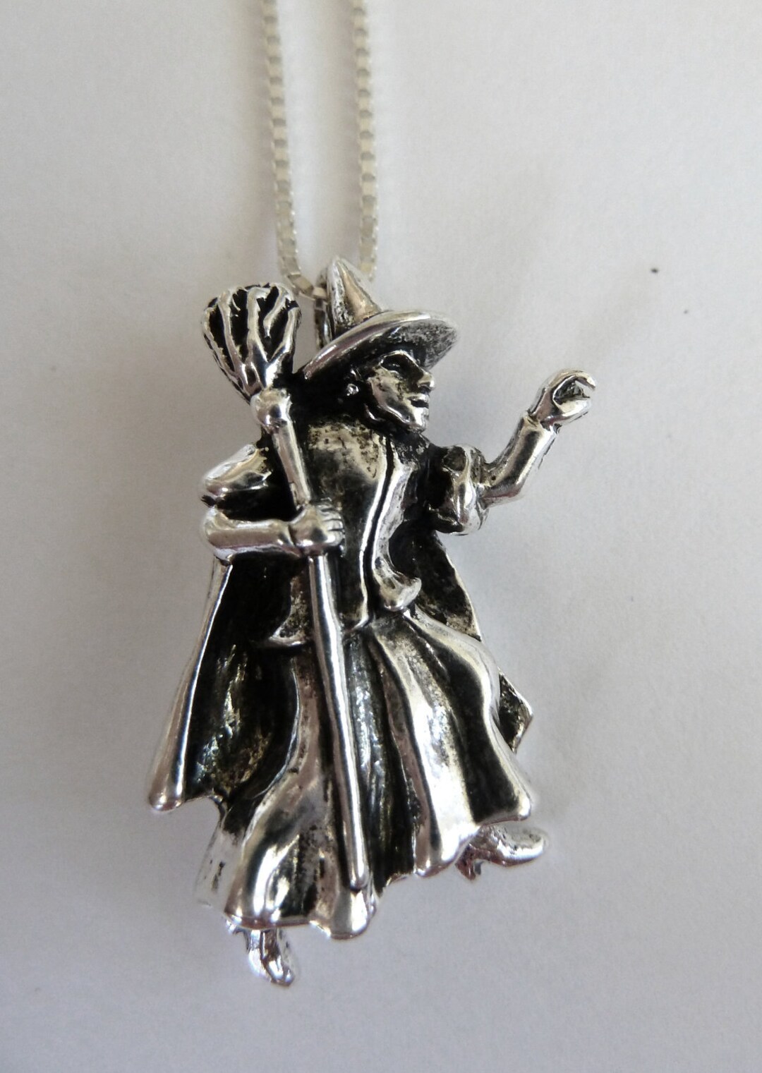 Sterling Silver Witch Necklace~ Witch Pendant~ Moveable Wizard of Oz ...