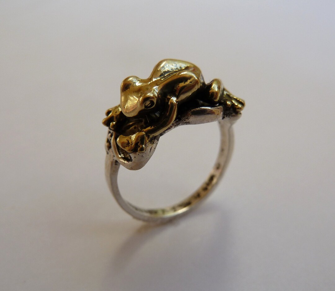 Bronze Frog Sitting on Sterling Silver Lilypad Ring Etsy UK