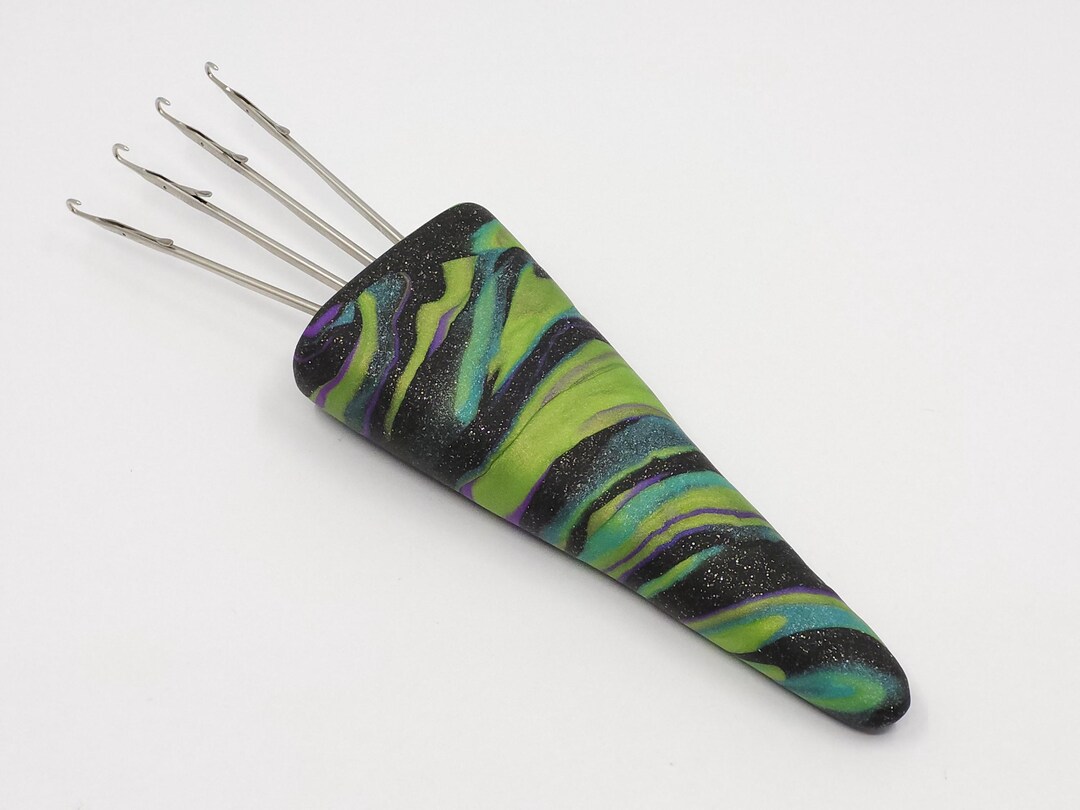 4-HOOK S aurora Pattern Cord-i-flix, I-cord Maker, in Black/green ...