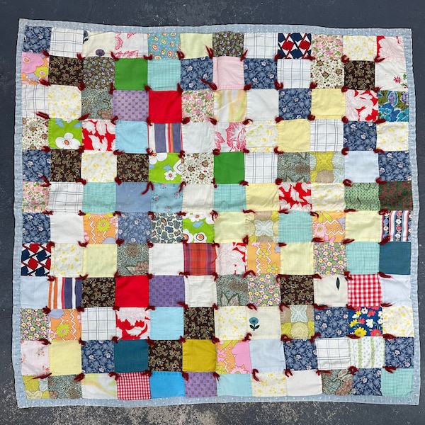 Vintage Quilt Square - Etsy