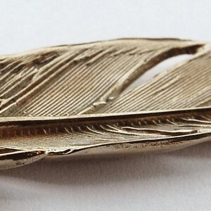 Sora Feather Necklace - Etsy