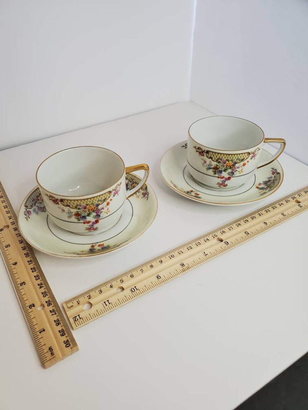 Set of 2 Victoria Teacups and Saucers Made in Czechoslovakia- Stunning ...
