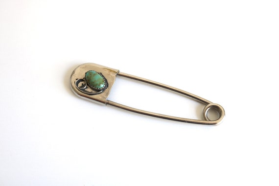 Native American Turquoise Safety Pin - Gem