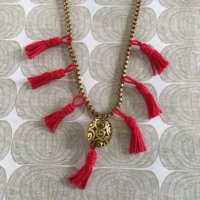Vintage Red Tassels, Tiny Tassels, Small Vintage Tassels, 1", 24pcs - Etsy