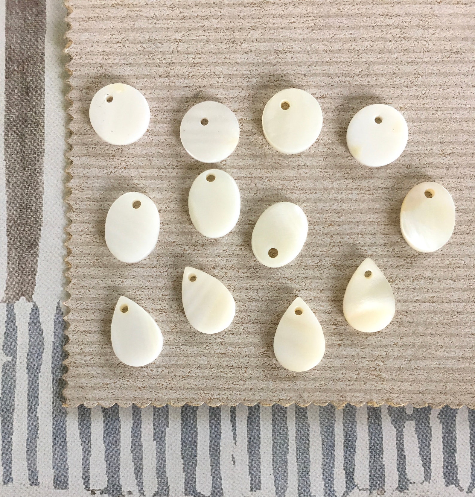 Vintage Mother of Pearl Charms MOP Beads 12mm 12PCS | Etsy