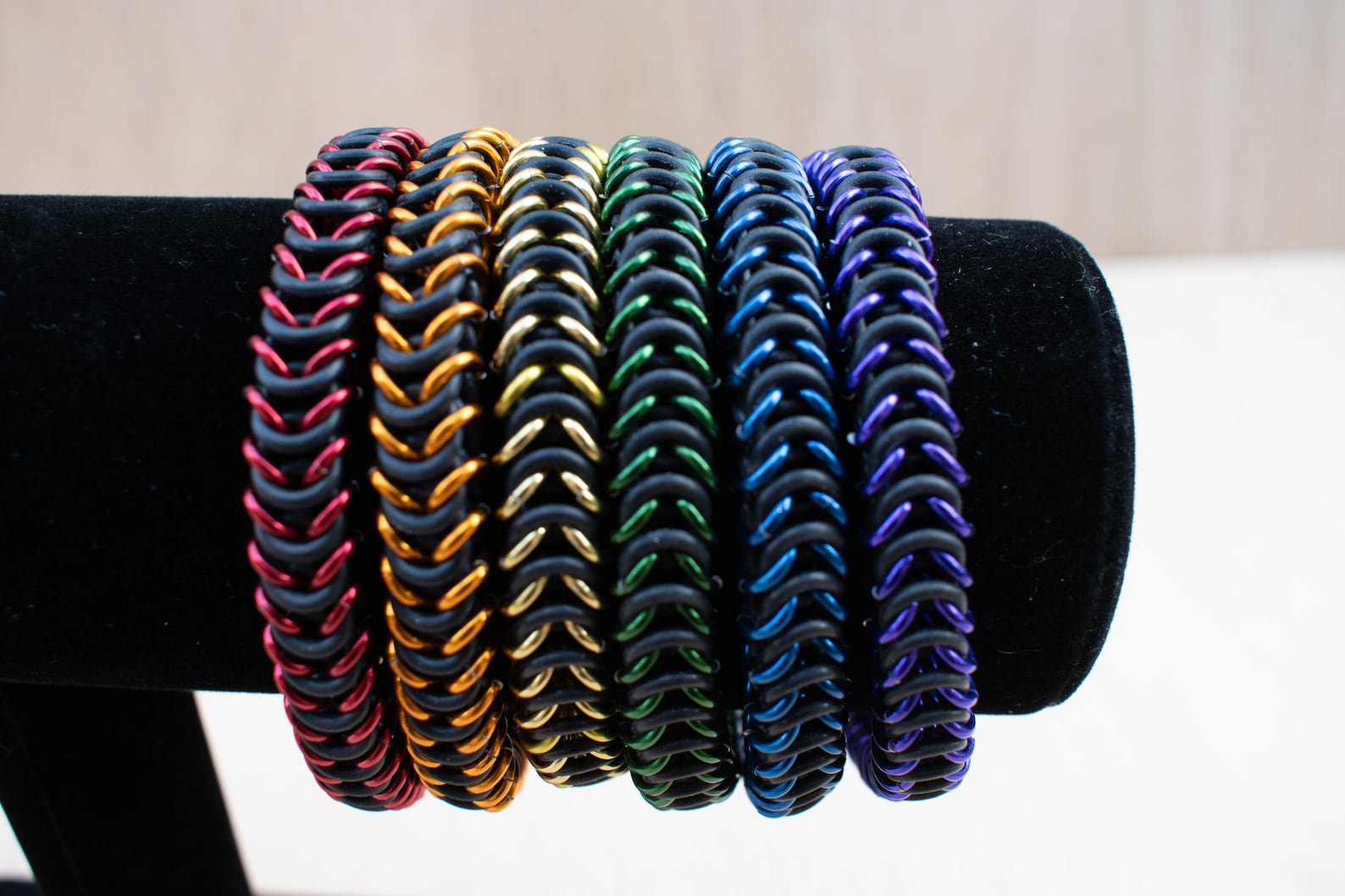 Chainmail Box Weave Stretch Bracelet Metal and Rubber Jewelry - Etsy