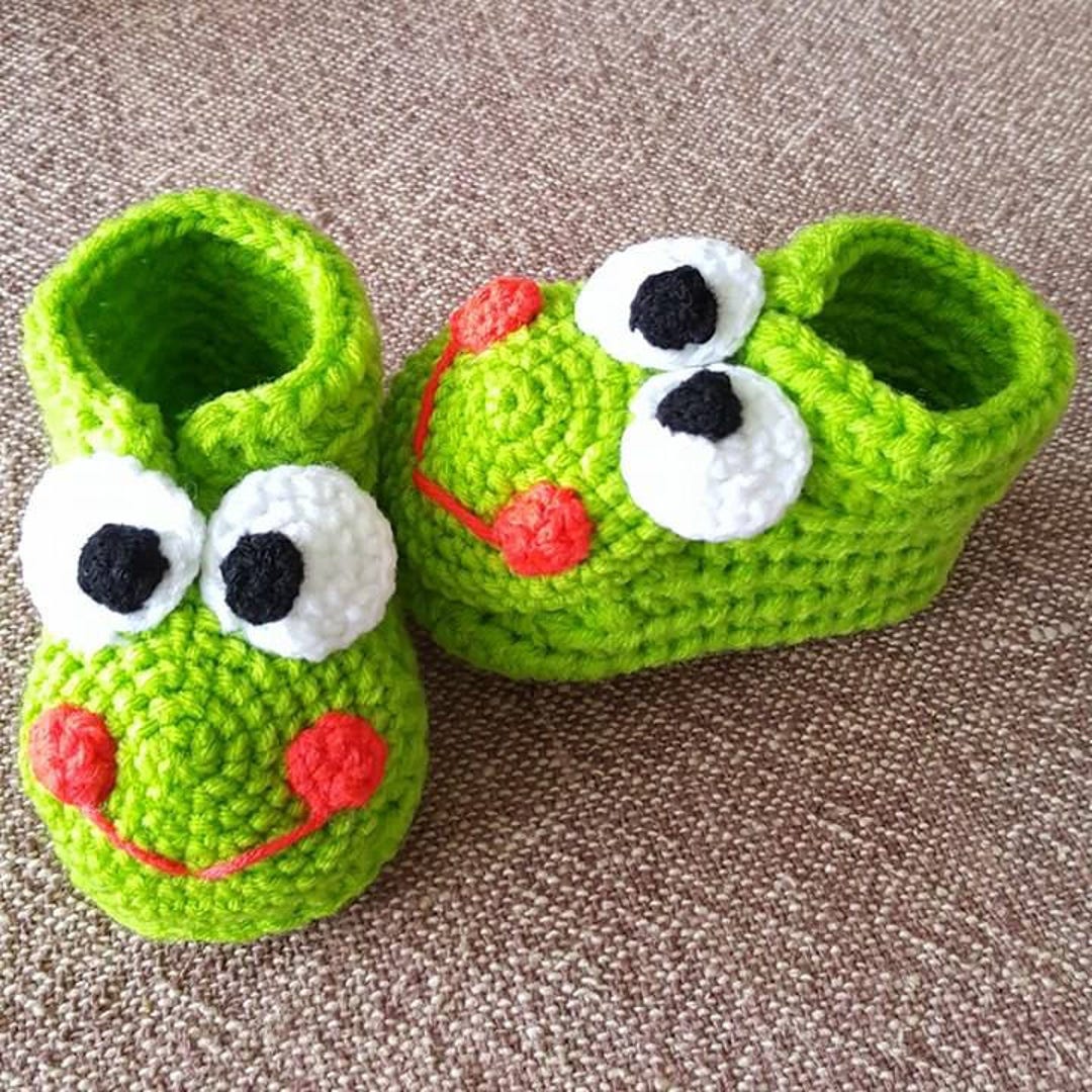 Handmade Crochet Baby Booties Frog. - Etsy
