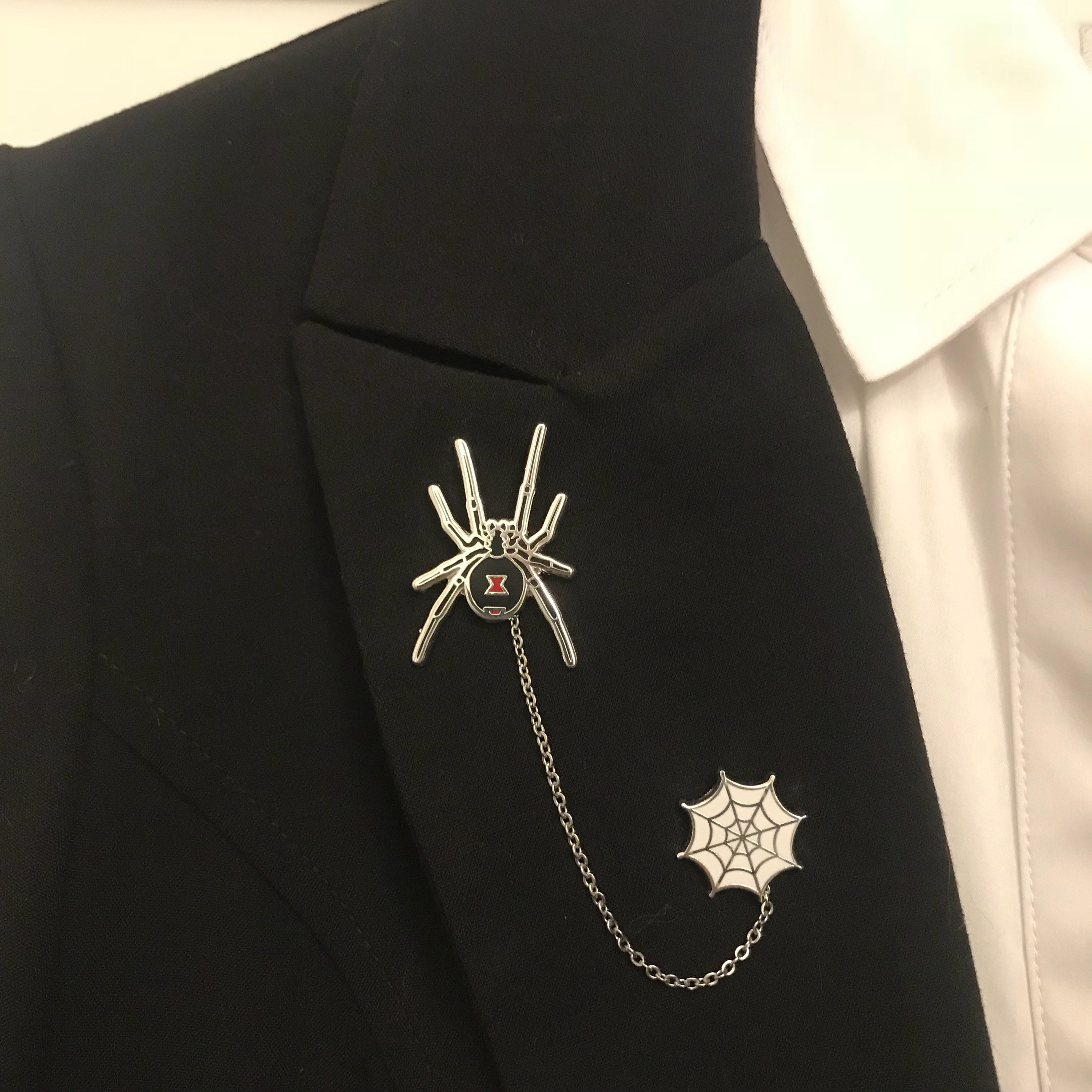 My pet bug- black widow spider chain pin set. Lapel collar pins